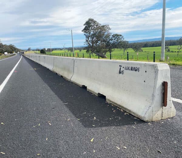 T-Lok Concrete Barrier